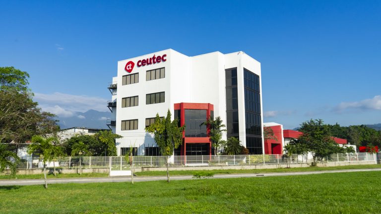 Nueva identidad CEUTEC: innovación y progreso