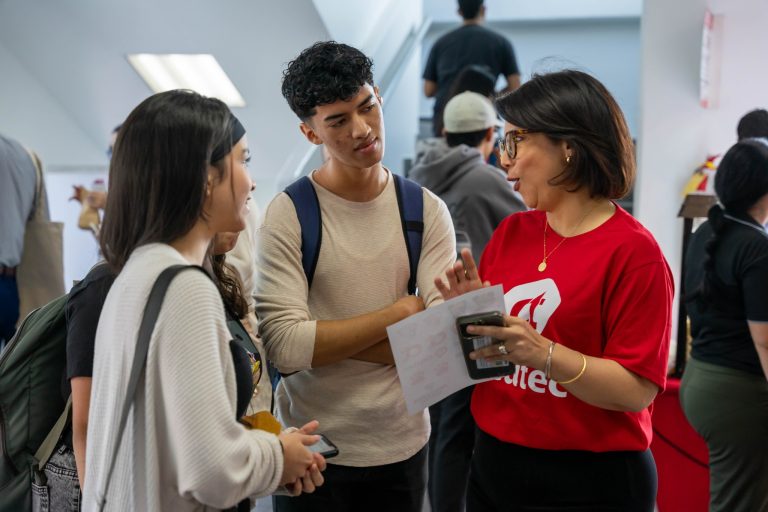 Nueva identidad CEUTEC: innovación y progreso